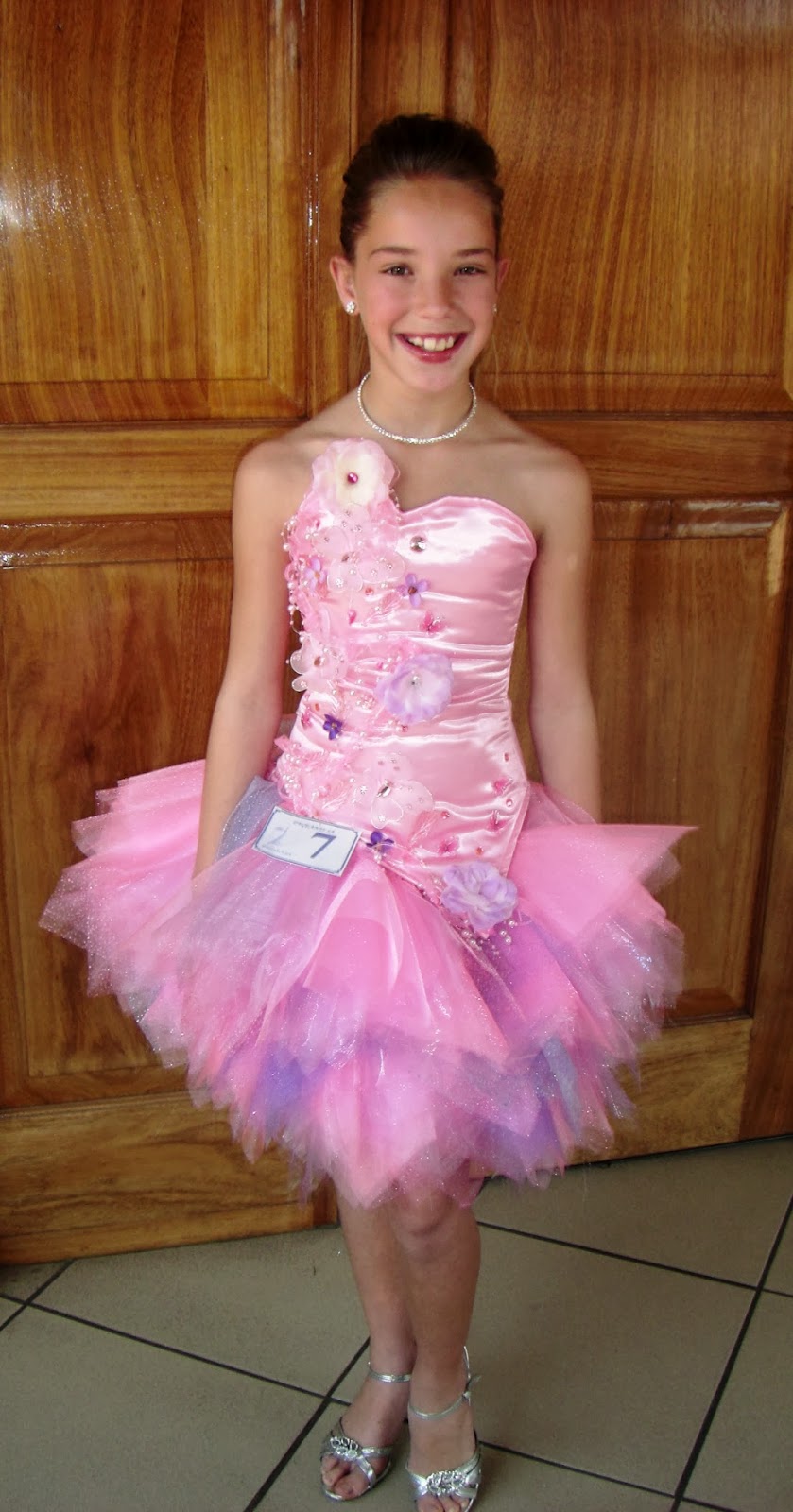 Cayla Van Eeden June 2013 cayla-van-eeden-june-2013
