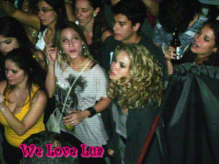 Portal RebeldeS para Sempre: Fotos LuAr(Lua e Arthur) no Show da Banda Lotus!