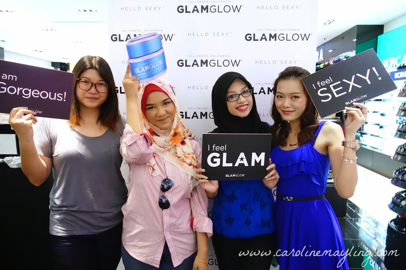 Vlog: GLAMGLOW (Youthmud, Supermud and Thirstymud) and Fairy Godmother! - carolinemayling