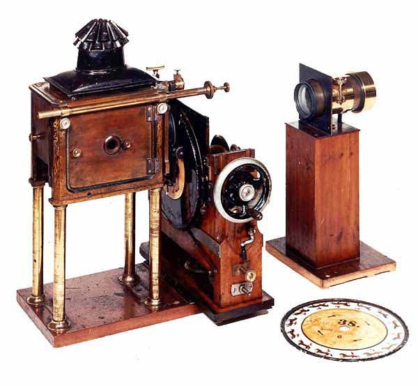 History of Photography 1860-1885: Muybridges Zoopraxiscope Projector