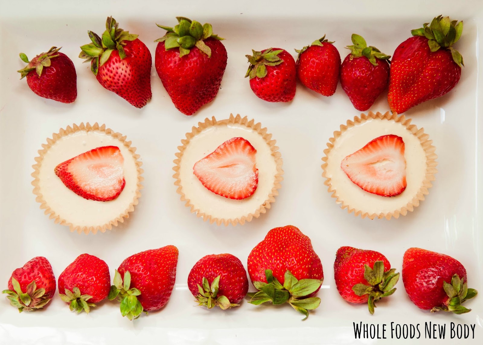 Whole Foods New Body: {Clean Eating Mini Cheesecakes} Whole Foods New Body: {Clean Eating Mini Cheesecakes}