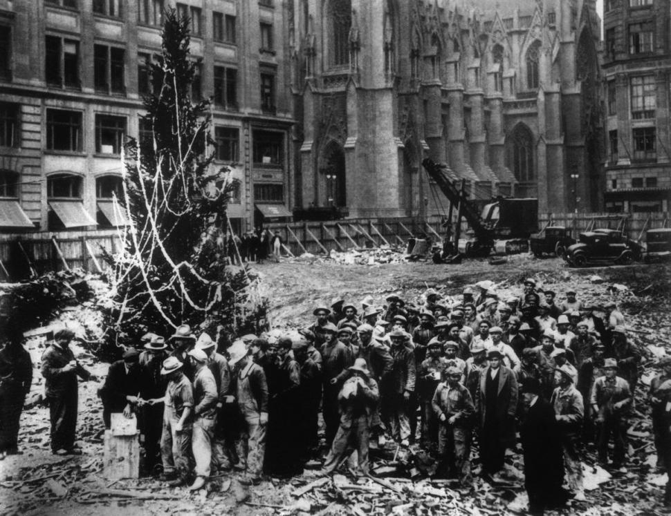 Rockefeller Center Christmas Tree Lighting 2015 NYC Style A Little rockefeller-center-christmas-tree-lighting-2015-nyc-style-a-little