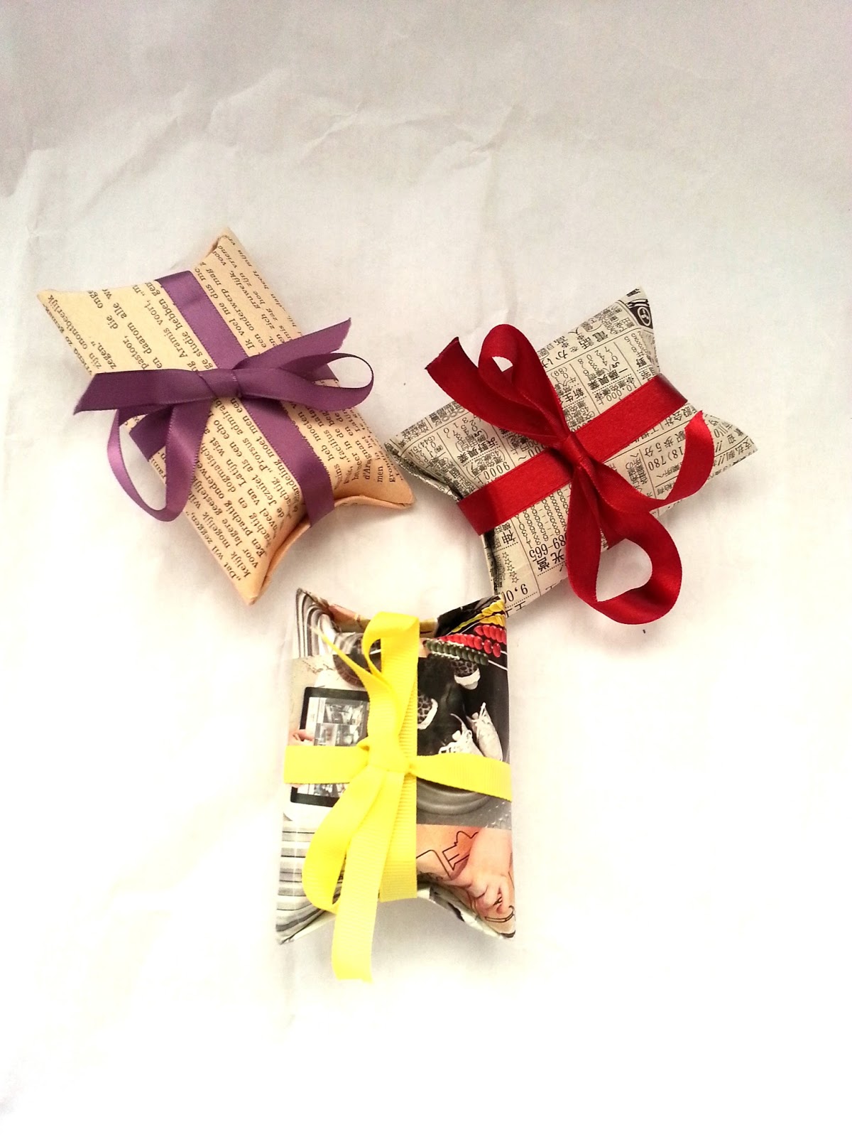 The Crafeteria Tutorial Toilet Paper Roll Gift Box the-crafeteria-tutorial-toilet-paper-roll-gift-box