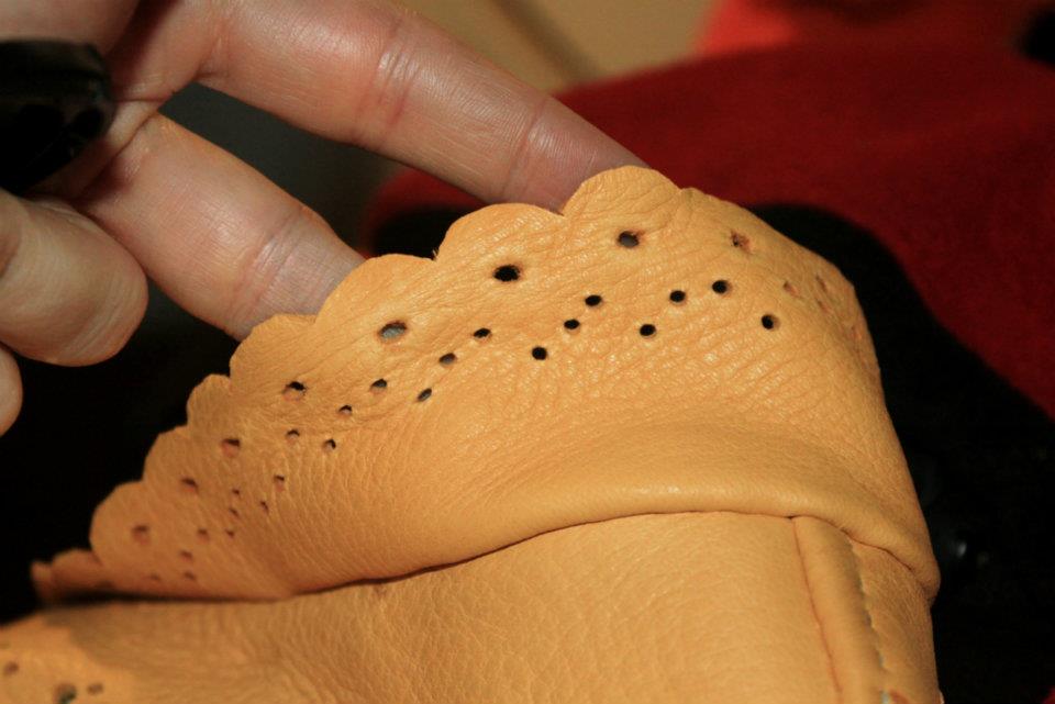 Garb For Guys Leather Jerkin Finishing Up The Detail Work garb-for-guys-leather-jerkin-finishing-up-the-detail-work