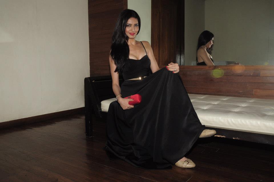 Love Lust: Karishma Tanna musalman k lund ki deewani Love Lust: Karishma Tanna musalman k lund ki deewani