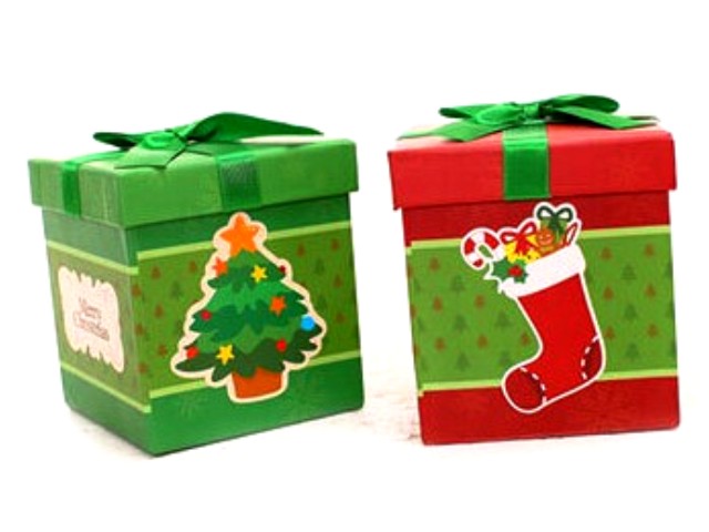 Square Shaped Christmas Gift Design Ideas - NOMON DESIGN IDEAS