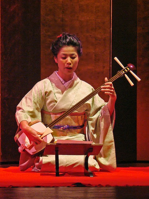 The Man Who s A Fan Of Japan Tradition Japanese Music the-man-who-s-a-fan-of-japan-tradition-japanese-music