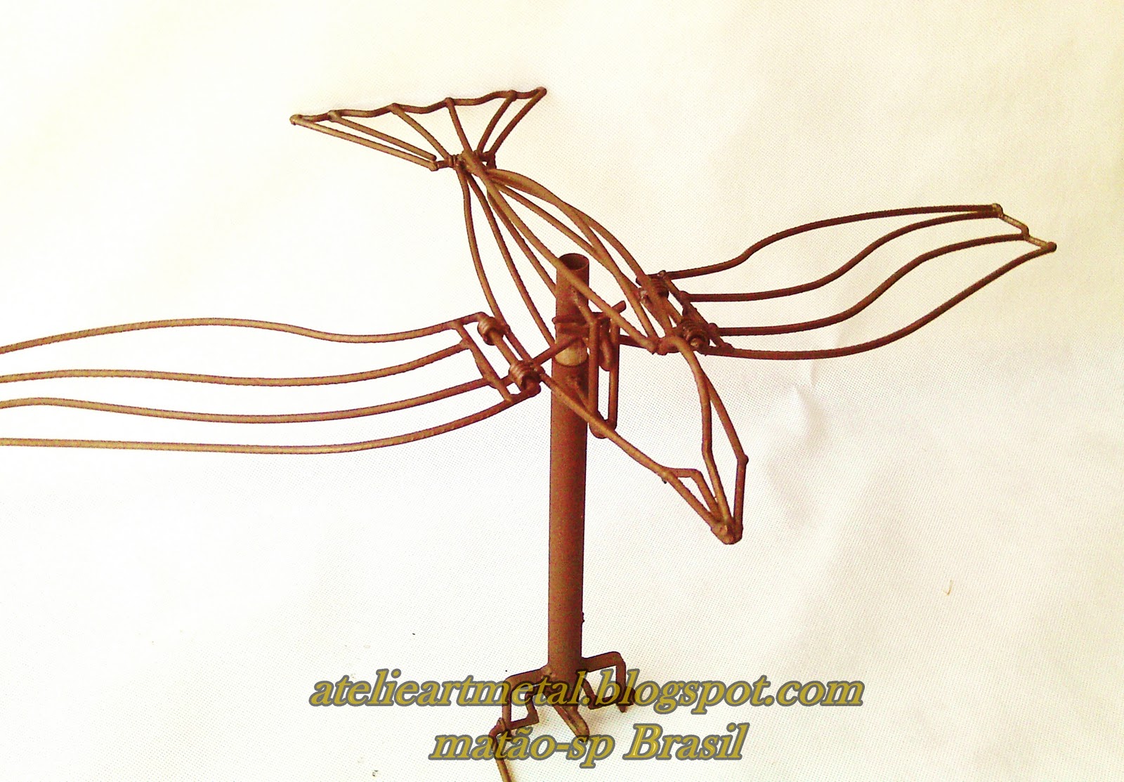 ATELIÊ ART METAL: PÁSSARO DE FERRO - ESCULTURA CINÉTICA ATELIÊ ART METAL: PÁSSARO DE FERRO - ESCULTURA CINÉTICA
