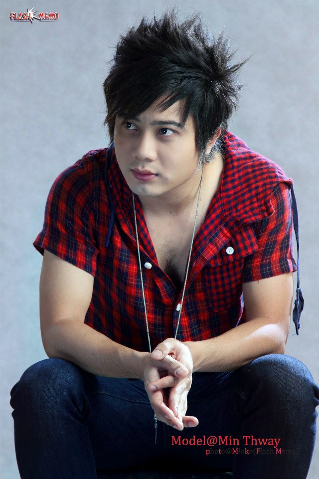M y a n m a r H u n k s: Min Thway by Photo Min Ko (Flash Memo)