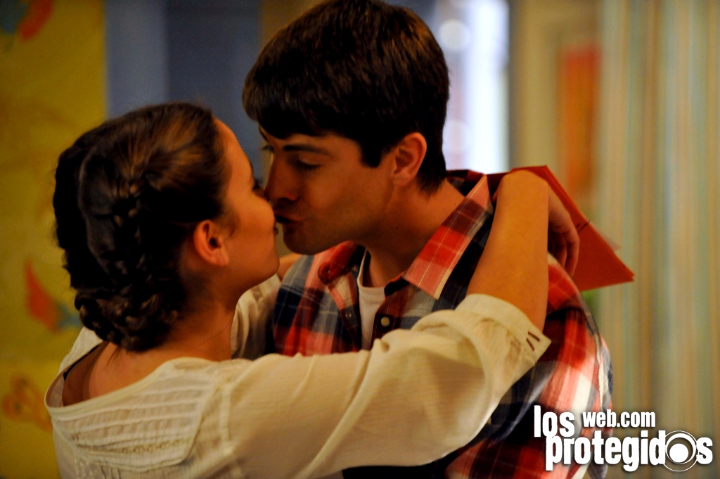 Lo que mas quiero en este mundo.: El beso mas esperado!! Lo que mas quiero en este mundo.: El beso mas esperado!!