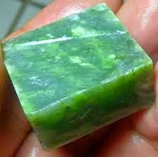 Apa Dan Bagaimana Ciri-Ciri Batu Giok Asli ~ Dangstars™