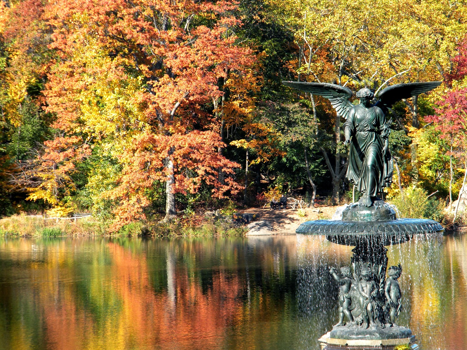 Bethesda Fountain Autumn Fall Colors In Central Park Public Domain Clip bethesda-fountain-autumn-fall-colors-in-central-park-public-domain-clip
