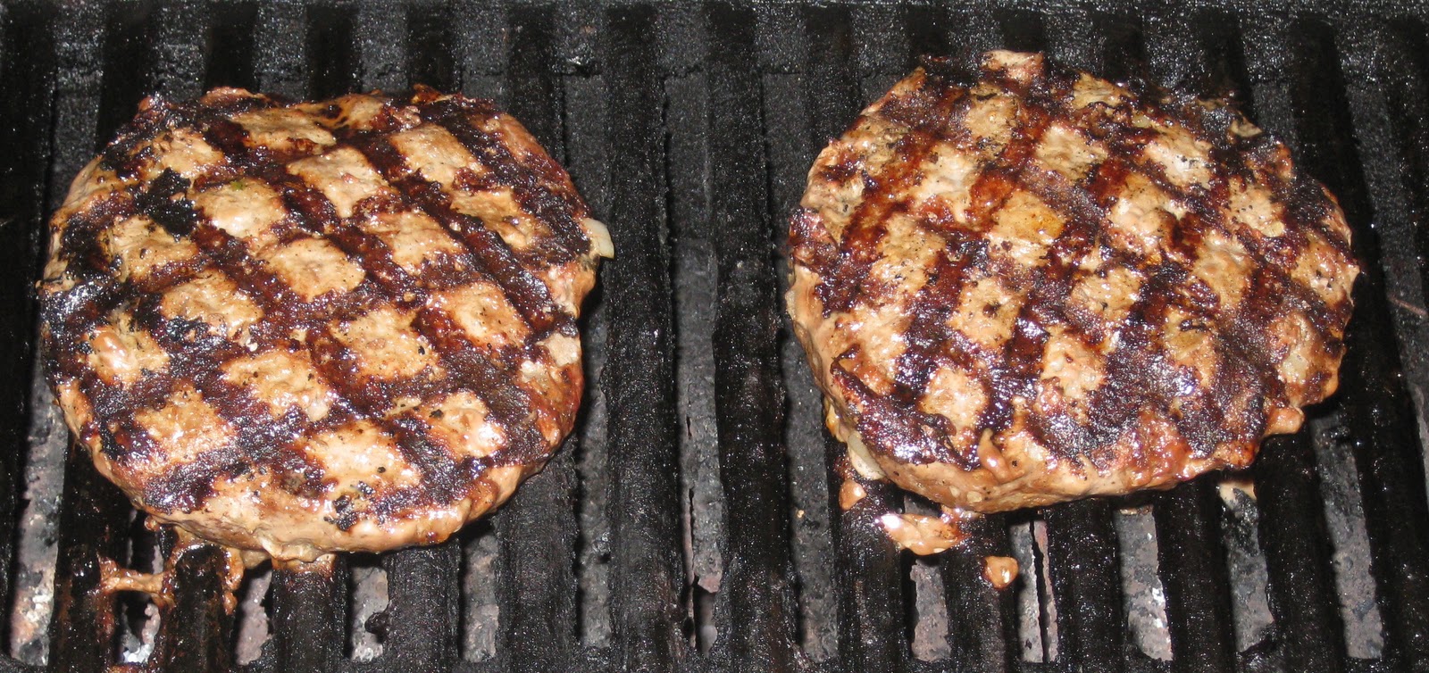 BBQ And Women BBQ Getting The Grill Marks bbq-and-women-bbq-getting-the-grill-marks