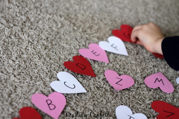 Alphabet Treasure Hunt for Valentine's Day ~ Reading Confetti