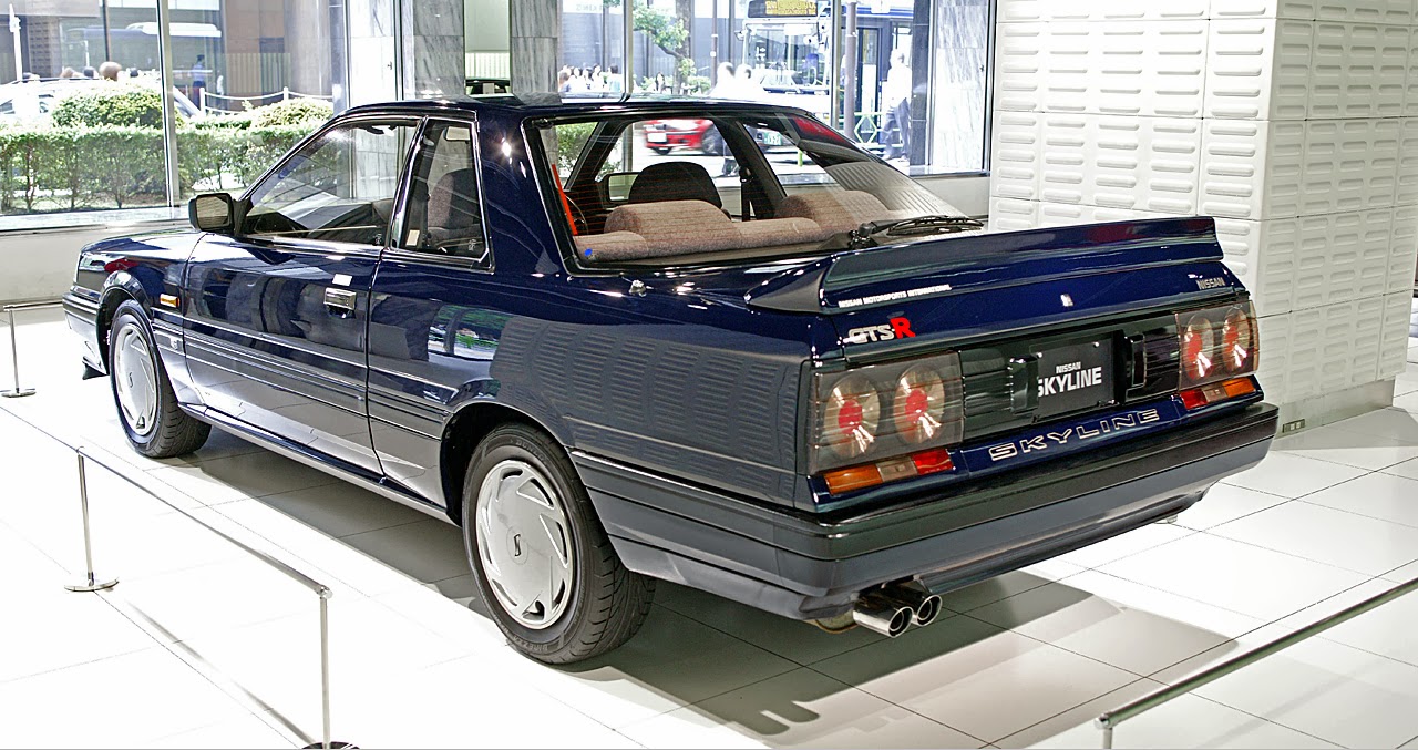 TomoChan Store: R31 Skyline GTS-R