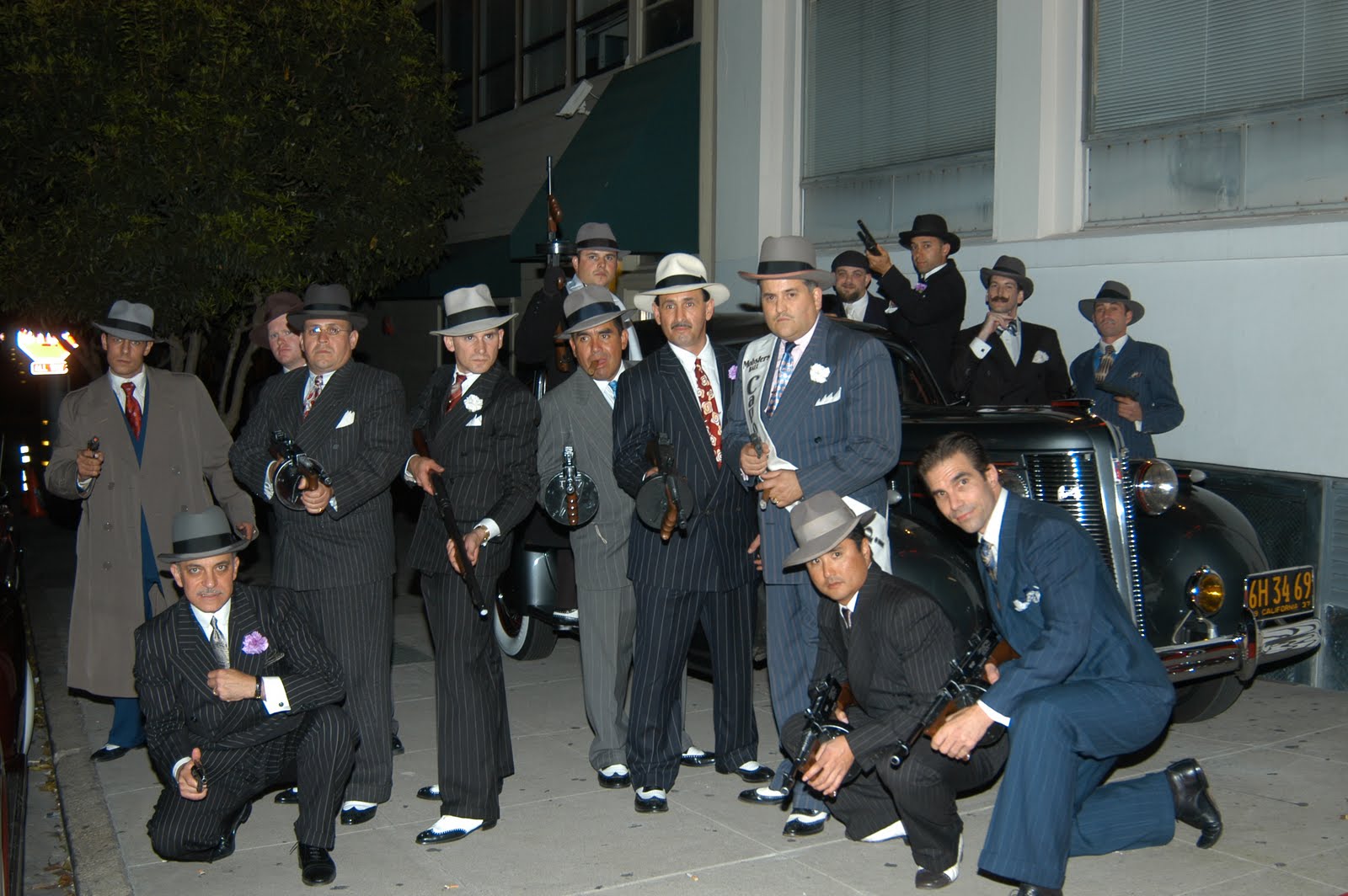 Celebrity Gems Entertainment: 1930's mobsters invade San Francisco