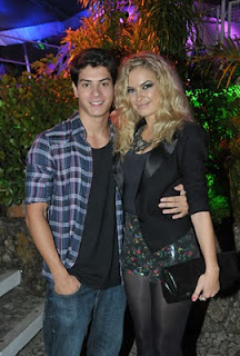 rebelde: Arthur Aguiar e Lua Blanco juntos sera?