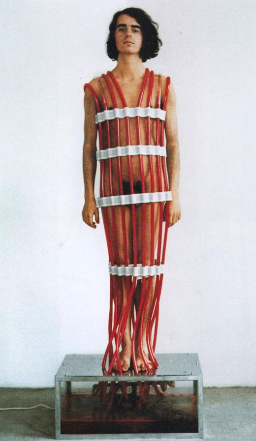 Arte y cuerpo, cuerpo y arte: REBECCA HORN