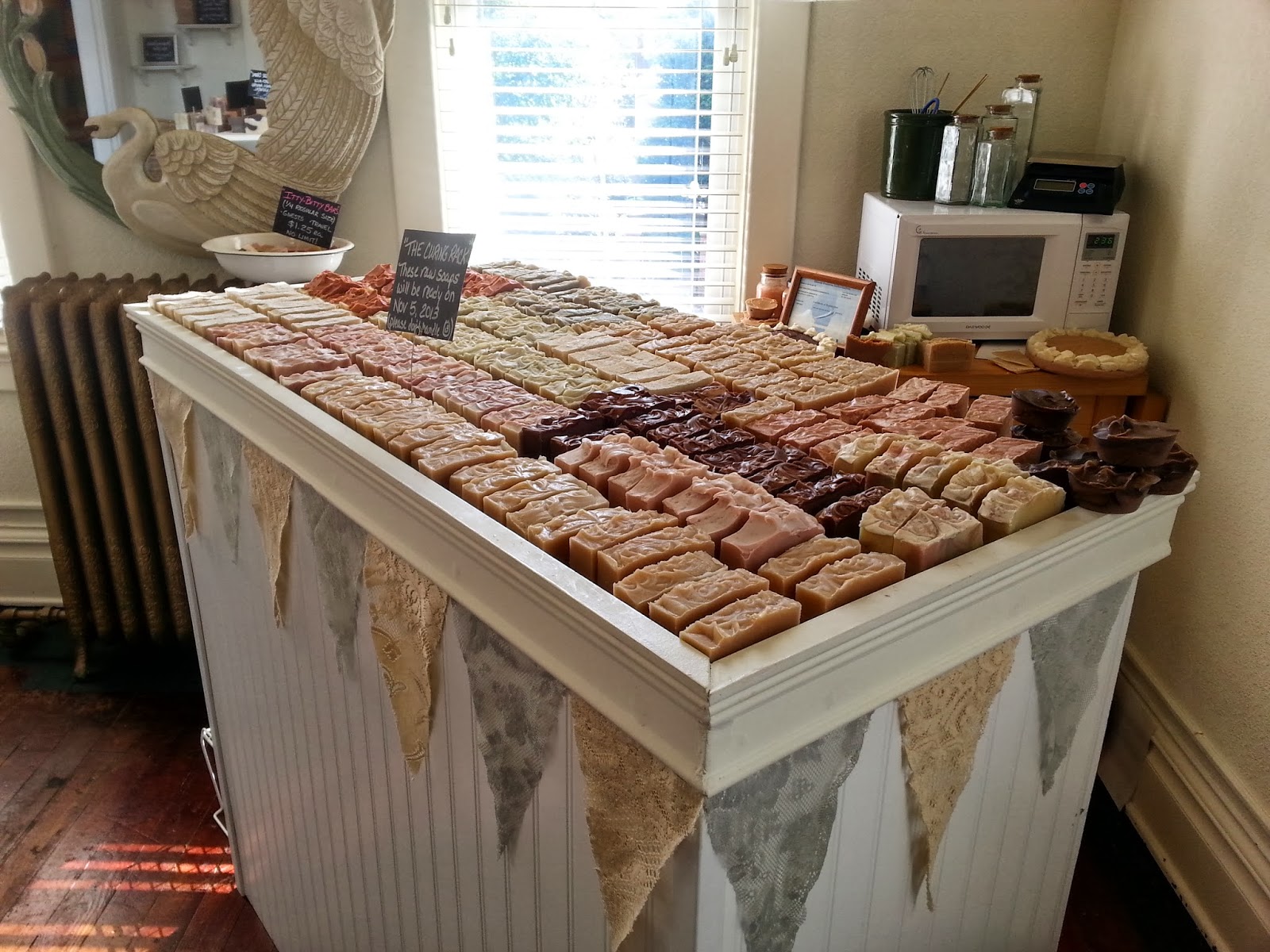 Natural Soap Handmade By The Soap Sister At Heirloom Soapworks natural-soap-handmade-by-the-soap-sister-at-heirloom-soapworks