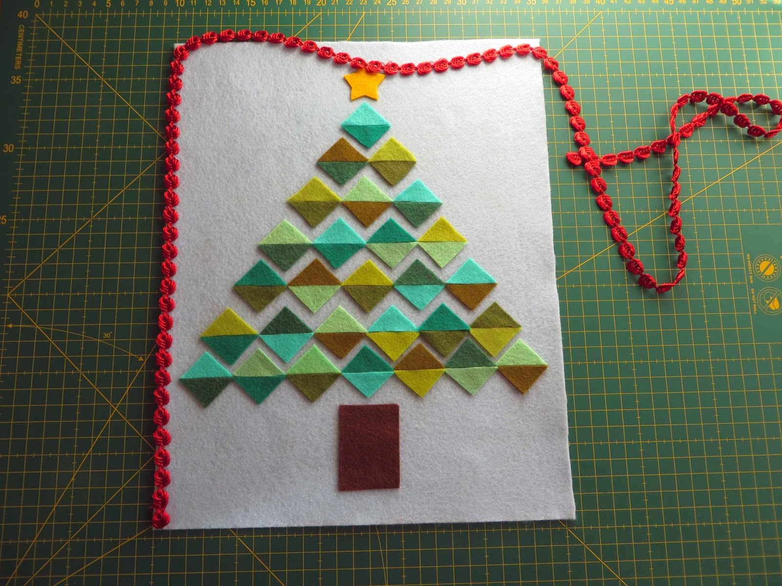 Tutorial: árbol de Navidad / Tutorial: Christmas tree - The Crafty Room