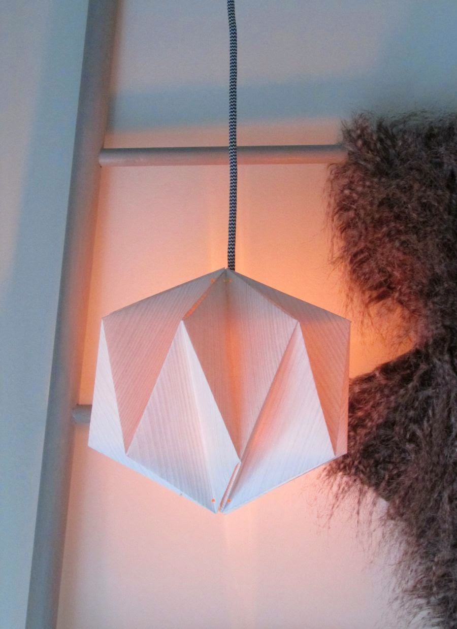 DIY Origami Lampshade From Paper 99create diy-origami-lampshade-from-paper-99create