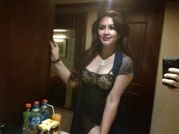 Part 4 - Tante Nita Toket Gede Pose Nakal Menantang - Dunia Tante dan ABG