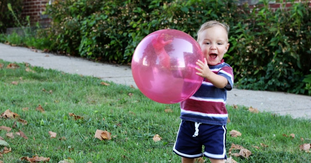 All Four Love: Wordless Wednesday: Having a Ball