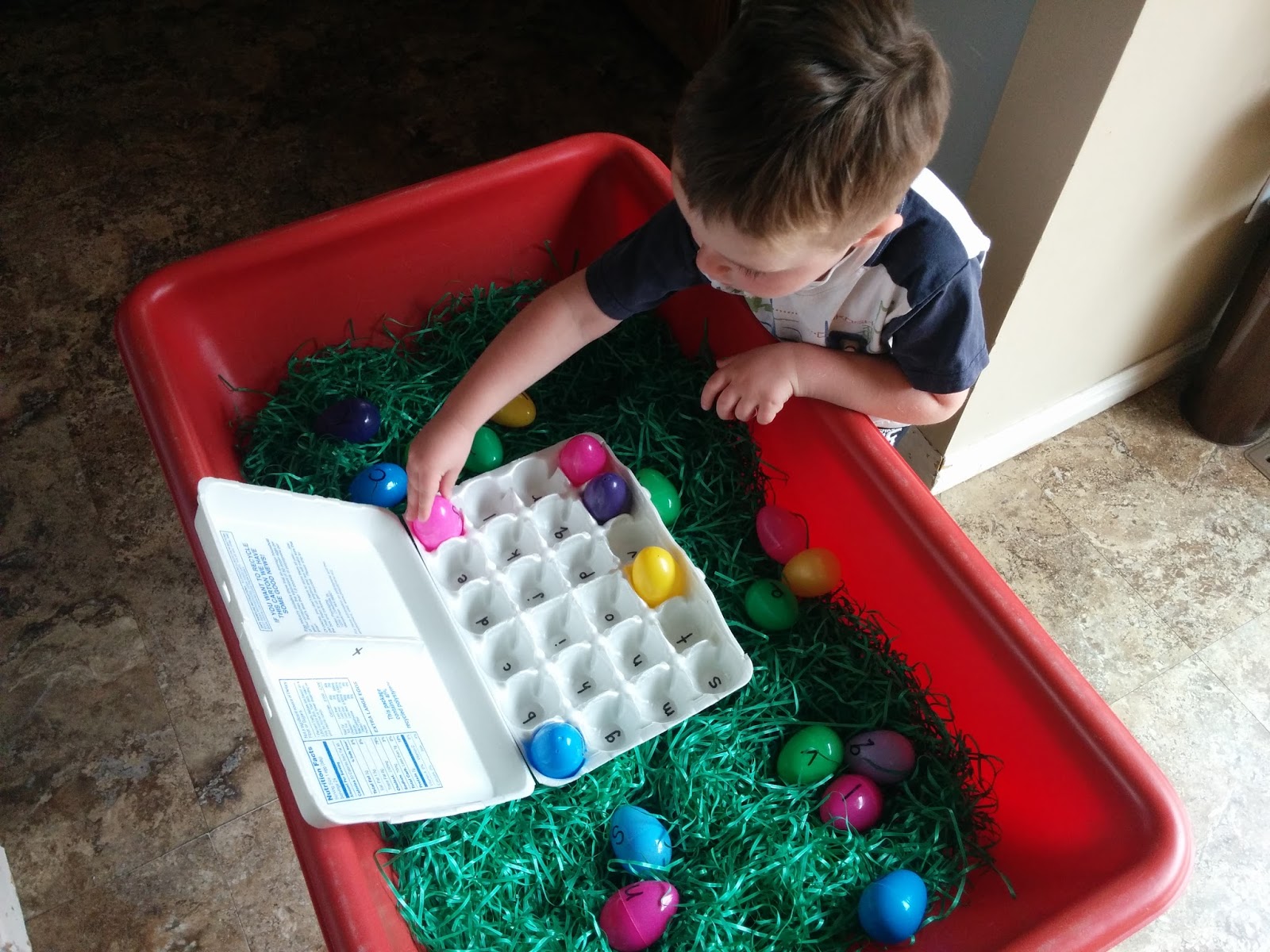 Teacher April s Preschool The Sensory Table teacher-april-s-preschool-the-sensory-table