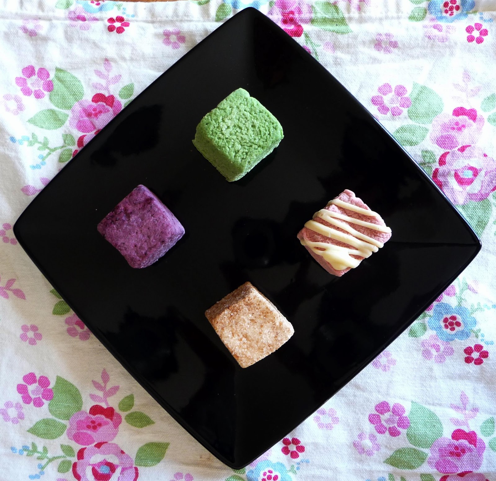 Lancashire Food Fluffy Puff Puffs Gourmet Marshmallow Review And lancashire-food-fluffy-puff-puffs-gourmet-marshmallow-review-and