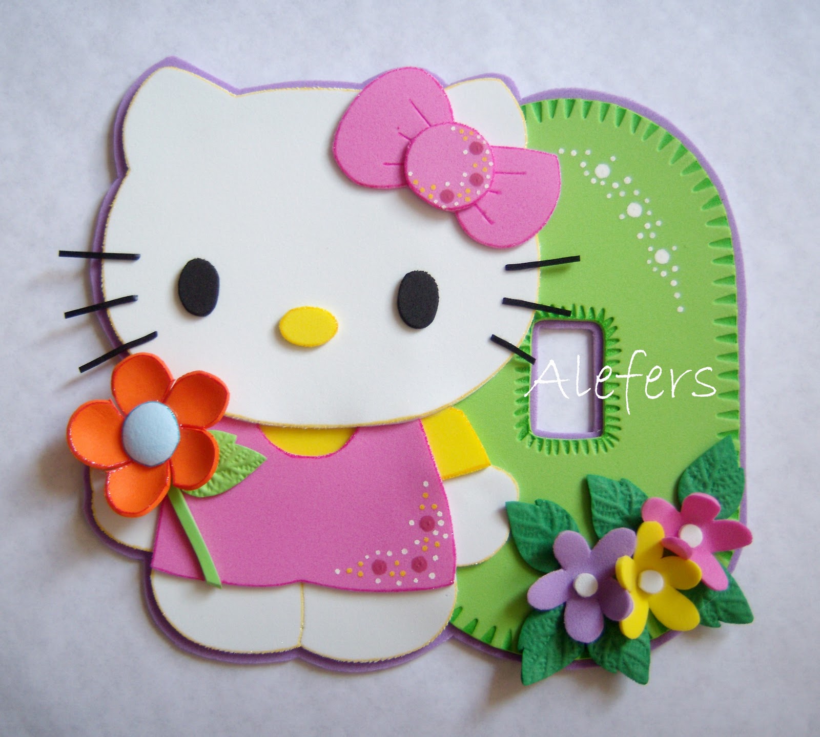Manualidades en foami de Hello Kitty - Imagui