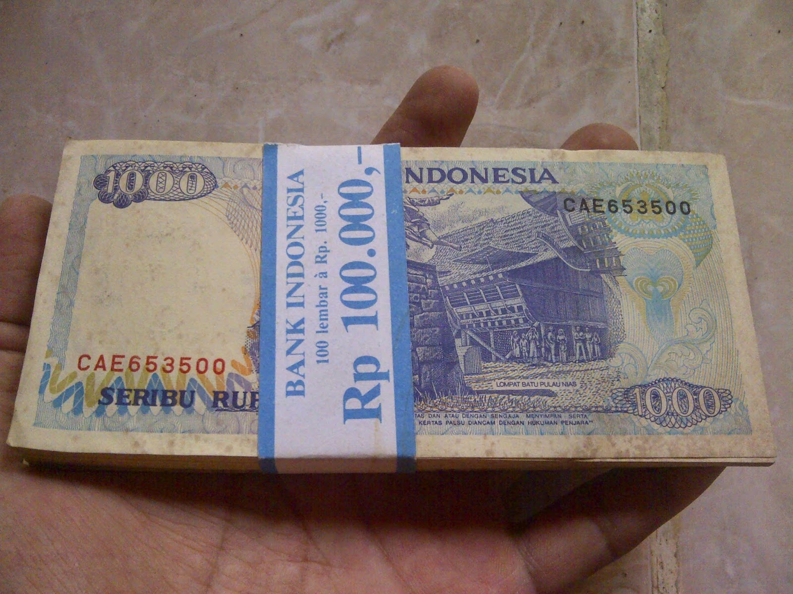 Koleksi Antik Anggoro Solo: Uang Kertas Rp.1000 Satu Bendel