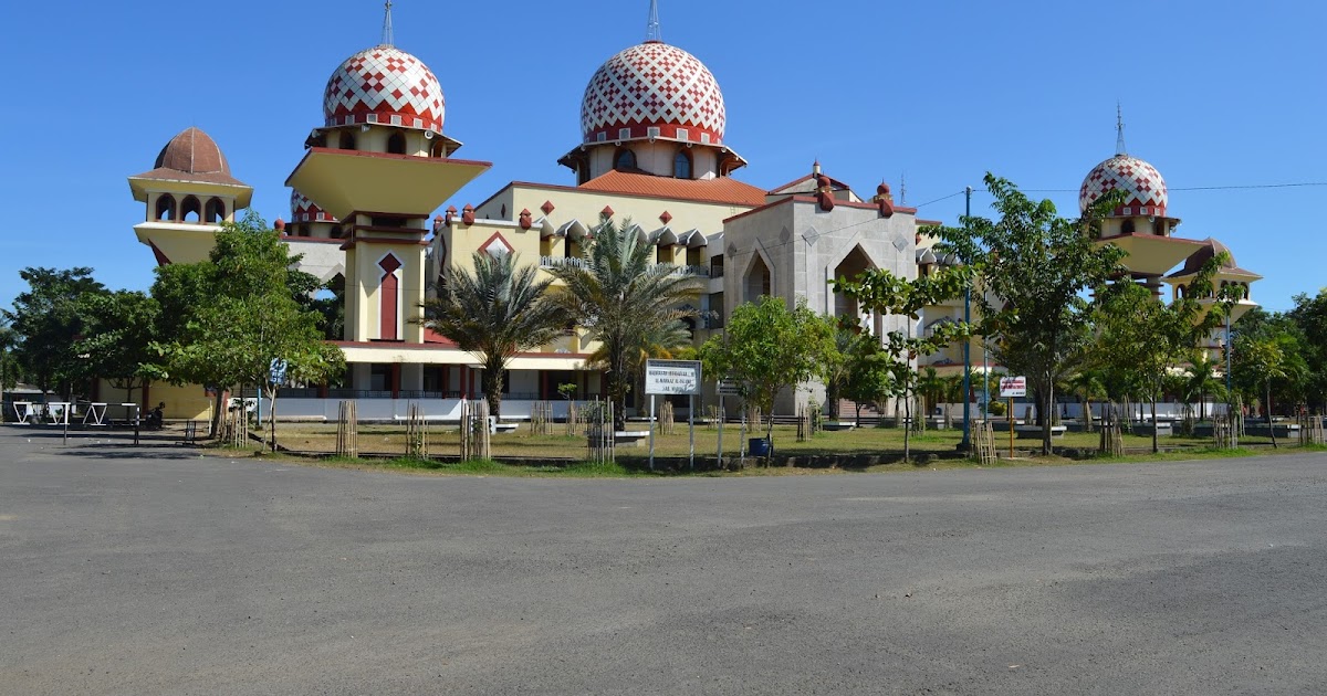 mozaik arsitek : Masjid Agung Al-Markas Al- Islami Di Kabupaten Maros mozaik arsitek : Masjid Agung Al-Markas Al- Islami Di Kabupaten Maros