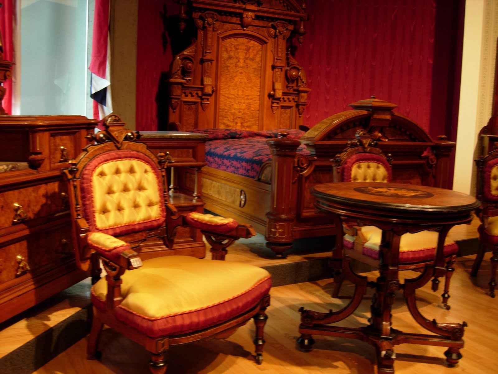 janeandbobandmore: GRAND RAPIDS - FURNITURE CITY janeandbobandmore: GRAND RAPIDS - FURNITURE CITY