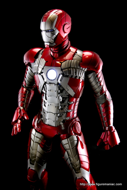 Hot Toys Iron Man 2 - Mark V (MMS 145) (Part 2 - Mark V) | Figure Maniac Hot Toys Iron Man 2 - Mark V (MMS 145) (Part 2 - Mark V) | Figure Maniac