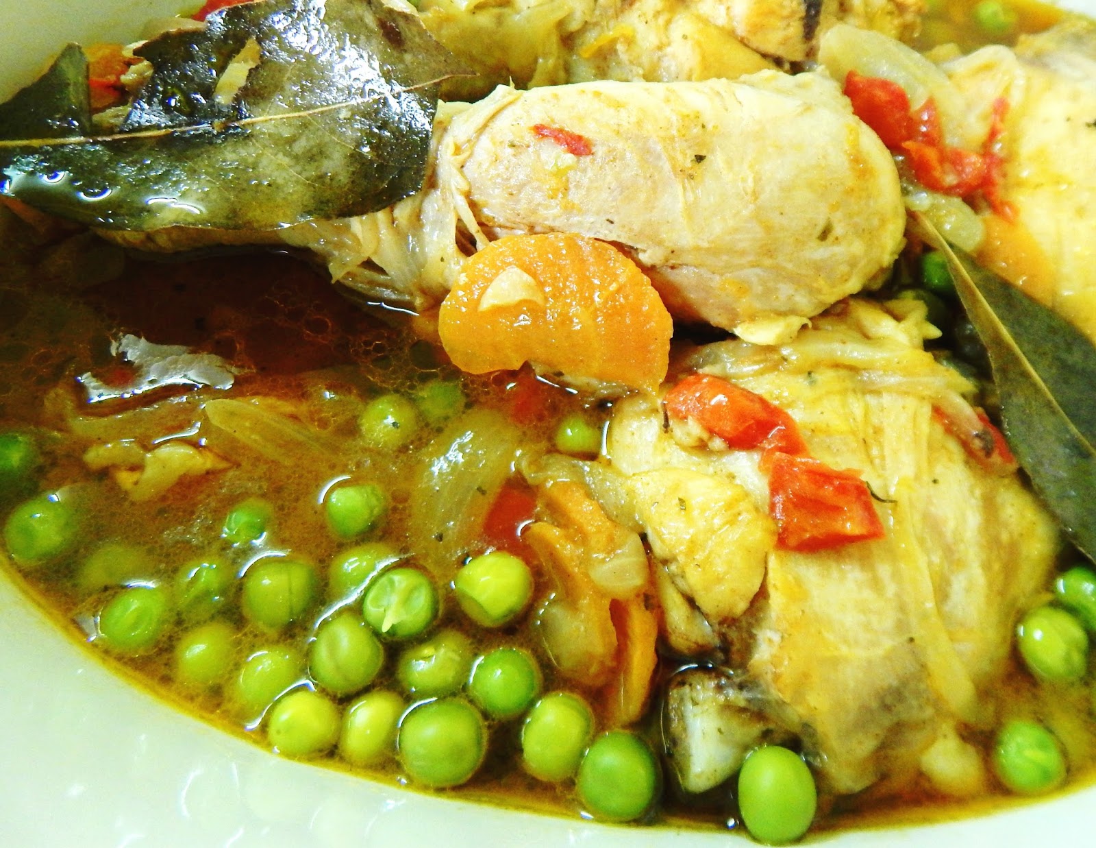 Cocina Chilena . Recetas Caseras: Pollo Arvejado