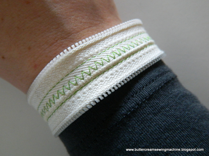 Buttercream and a Sewing Machine: Tutorial: Zipper Bracelet Buttercream and a Sewing Machine: Tutorial: Zipper Bracelet