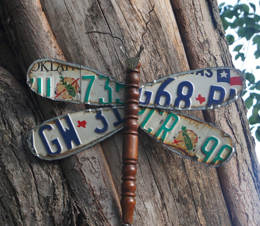 The Art Of Up Cycling Old License Plate Ideas For Old License Plates the-art-of-up-cycling-old-license-plate-ideas-for-old-license-plates
