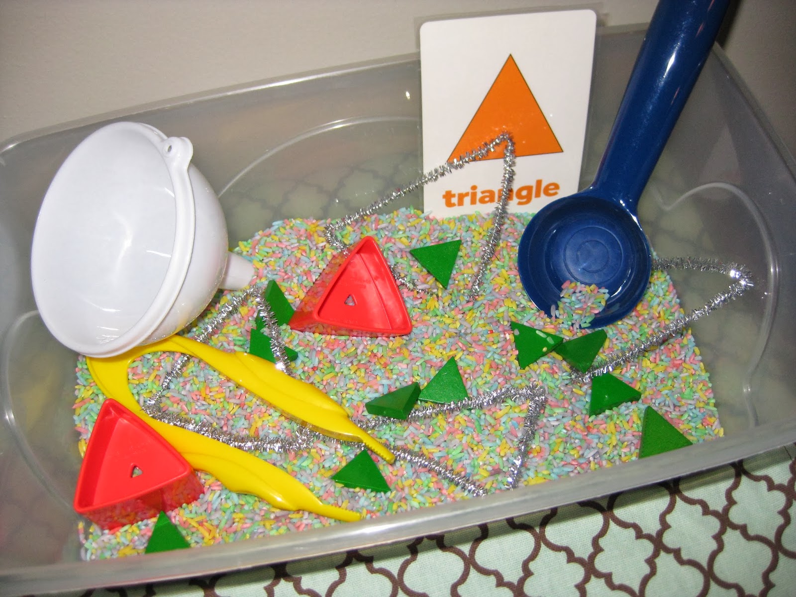 Teacher Turned Momma: Tot School - Triangles