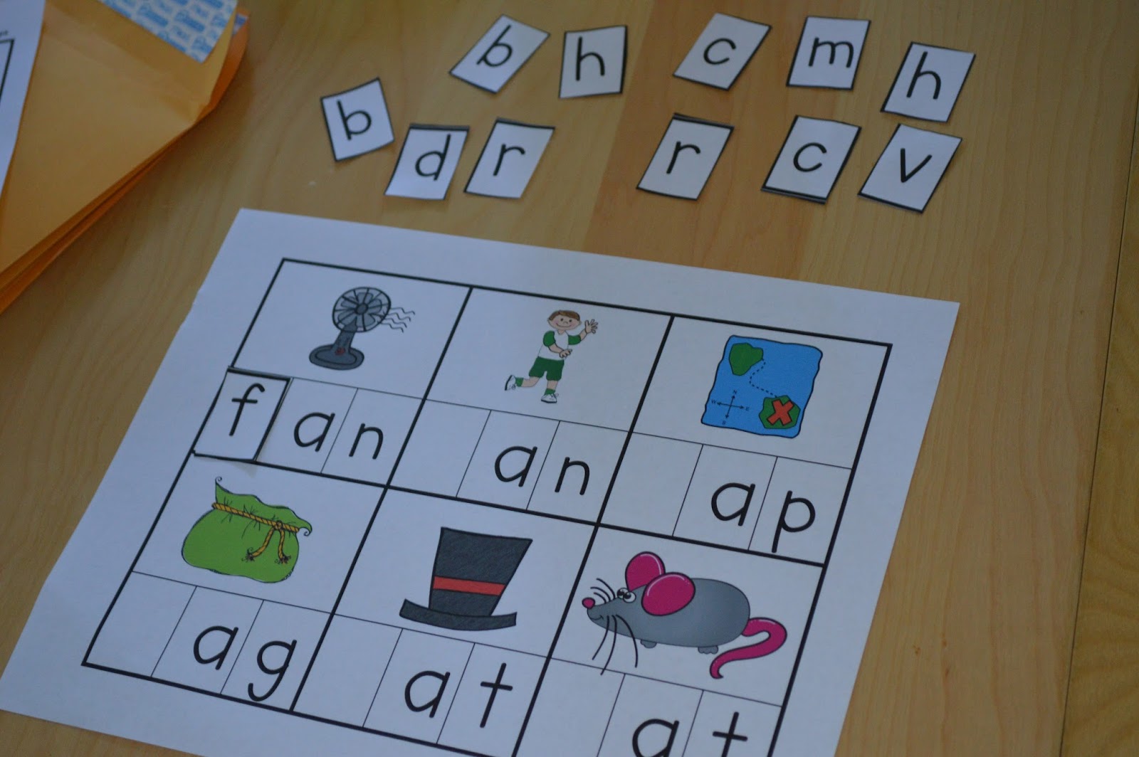 Literacy Centers for Kindergarten (and great for first grade too ...