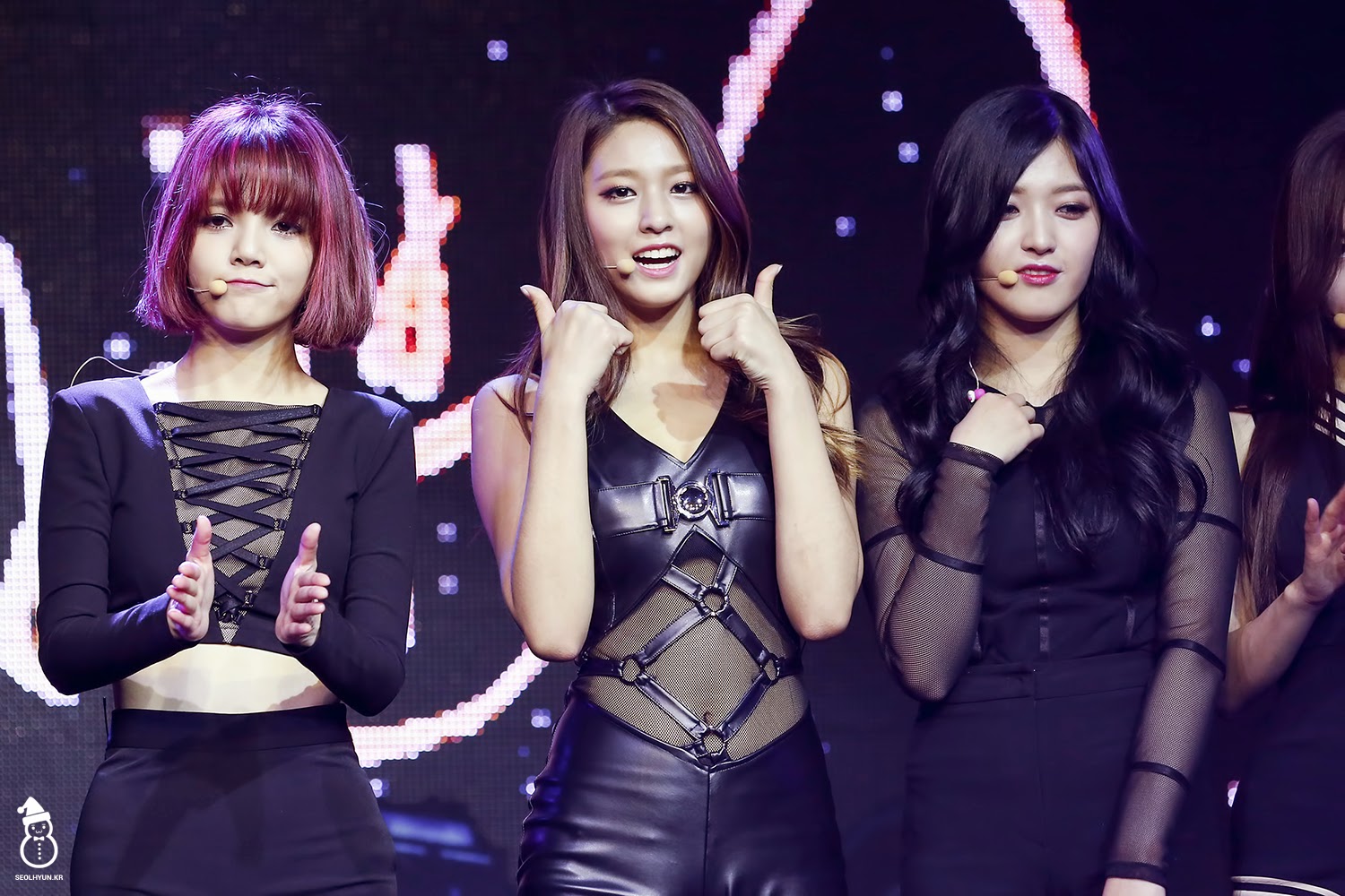 AOA: 141110 사뿐사뿐 발매 기념 쇼케이스_설현 by seolhyun.kr