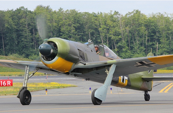 FalkeEins - the Luftwaffe blog: Fw 190 & Bf 109 Emil - Paul Allen's Flying Heritage Collection ...