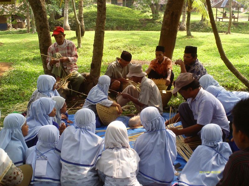 Kampung Seni Yudha Asri, Kampung Seni Budaya Banten, Indonesia - Kompasiana.com