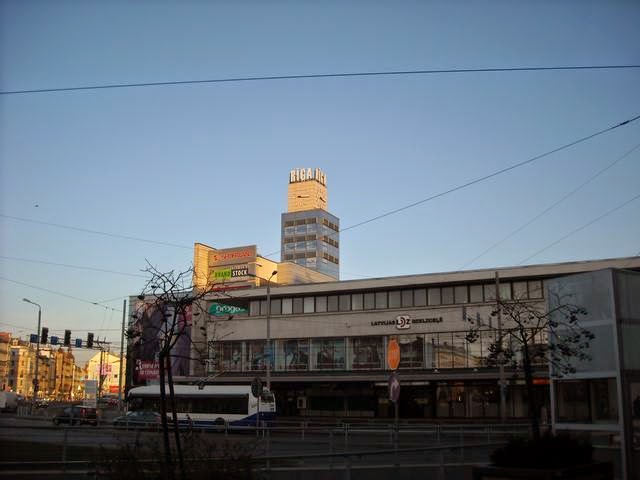 RIGA | . TUTUKI EXPRESS