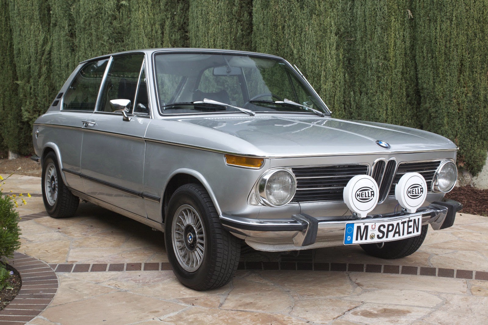 DTO: Fuel Injected Hatchling: 1973 BMW 2000 Tii Touring - DailyTurismo