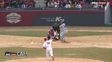 정의윤과 가장 비슷해 보이는 메이저리그 선수.swf : MLBPARK