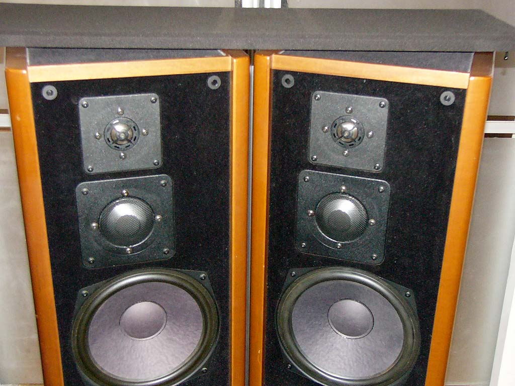 MB Quart 980S - топовые акустические системы в Московском магазине винтажной аудиотехники VinPlaza™