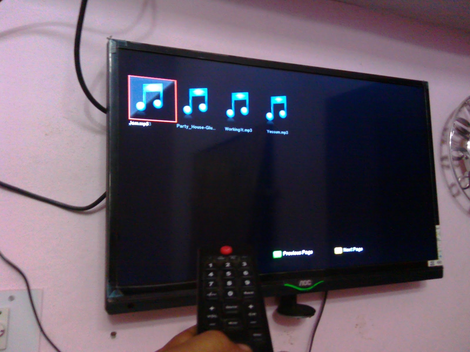 Learn New Things How To Listen Music Songs In TV Using USB Pen Drive learn-new-things-how-to-listen-music-songs-in-tv-using-usb-pen-drive