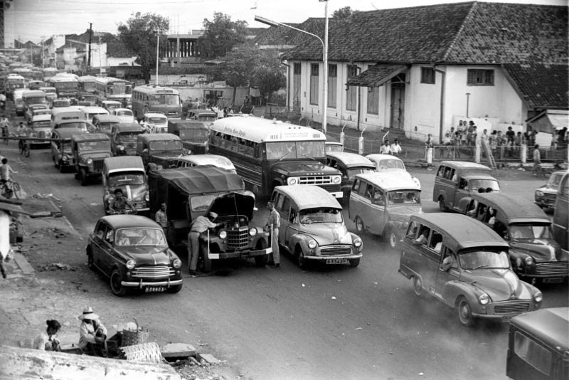 Segala Ada: Menengok Pesona Kota Jakarta Tahun 1970-an Segala Ada: Menengok Pesona Kota Jakarta Tahun 1970-an