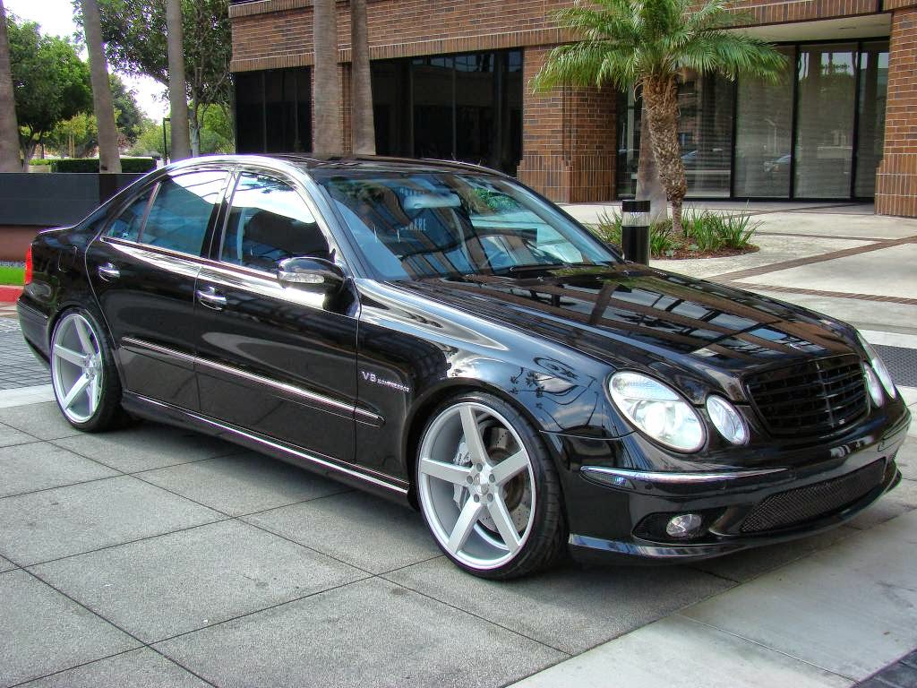 Mercedes-Benz W211 E55 AMG on 20inch Vossen Wheels | BENZTUNING