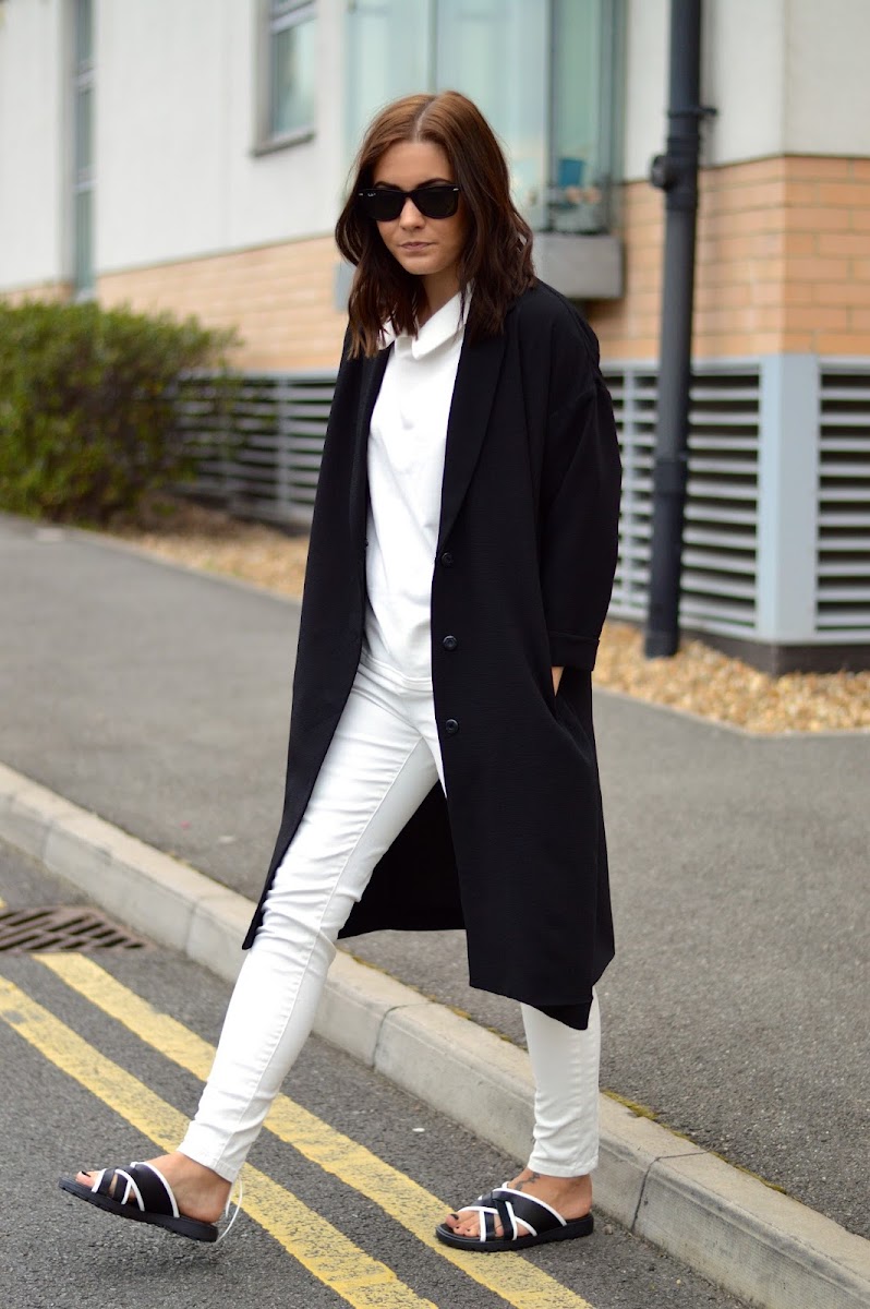 ALL WHITE EVERYTHING | A FASHION FIX // UK FASHION AND LIFESTYLE BLOG ALL WHITE EVERYTHING | A FASHION FIX // UK FASHION AND LIFESTYLE BLOG